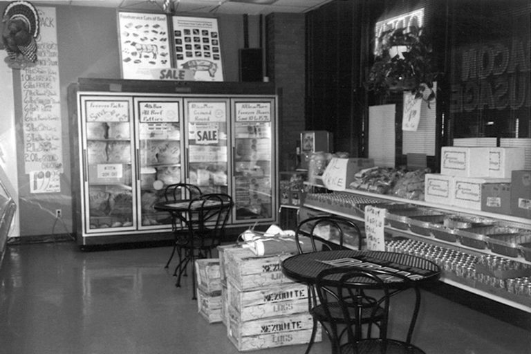 Perry's Restaurants | Dining Fueled by Flavor & Service Since 1979